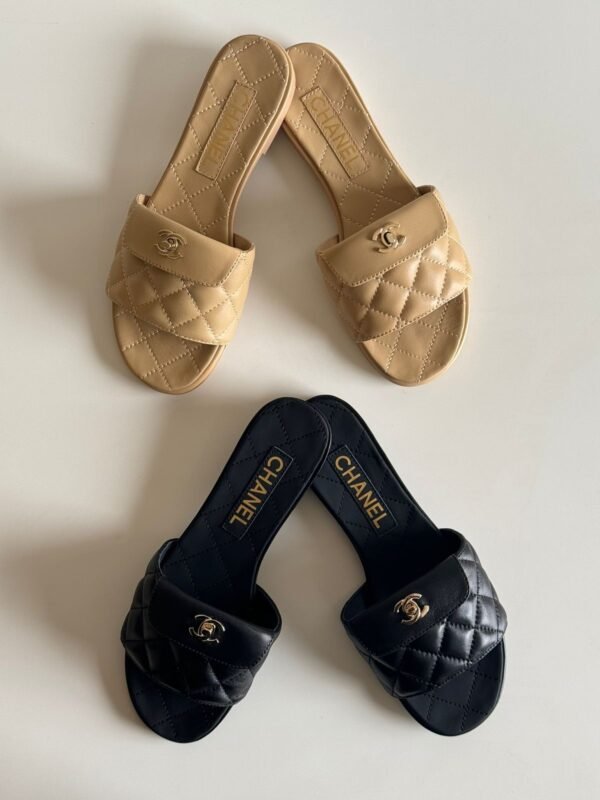 CHANEL Quilted CC Logo Slide Sandal | Luxury Leather Slides